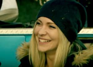 Ashley Yule Net Worth, Wiki, Bio. Relationship with Parker Schnabel ...